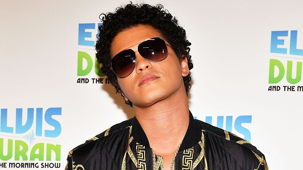 Jessica Caban And Bruno Mars Break Up